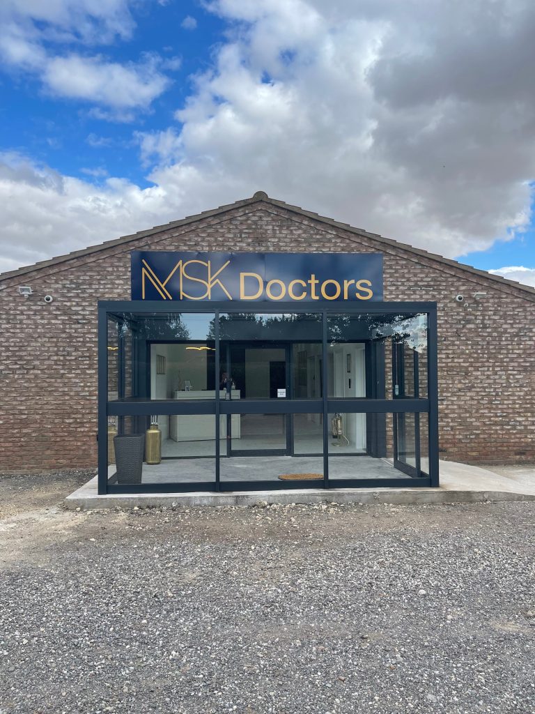 New SPAIRE Hip Replacement Surgery Promises Minimal Post-Op Pain For UK ...